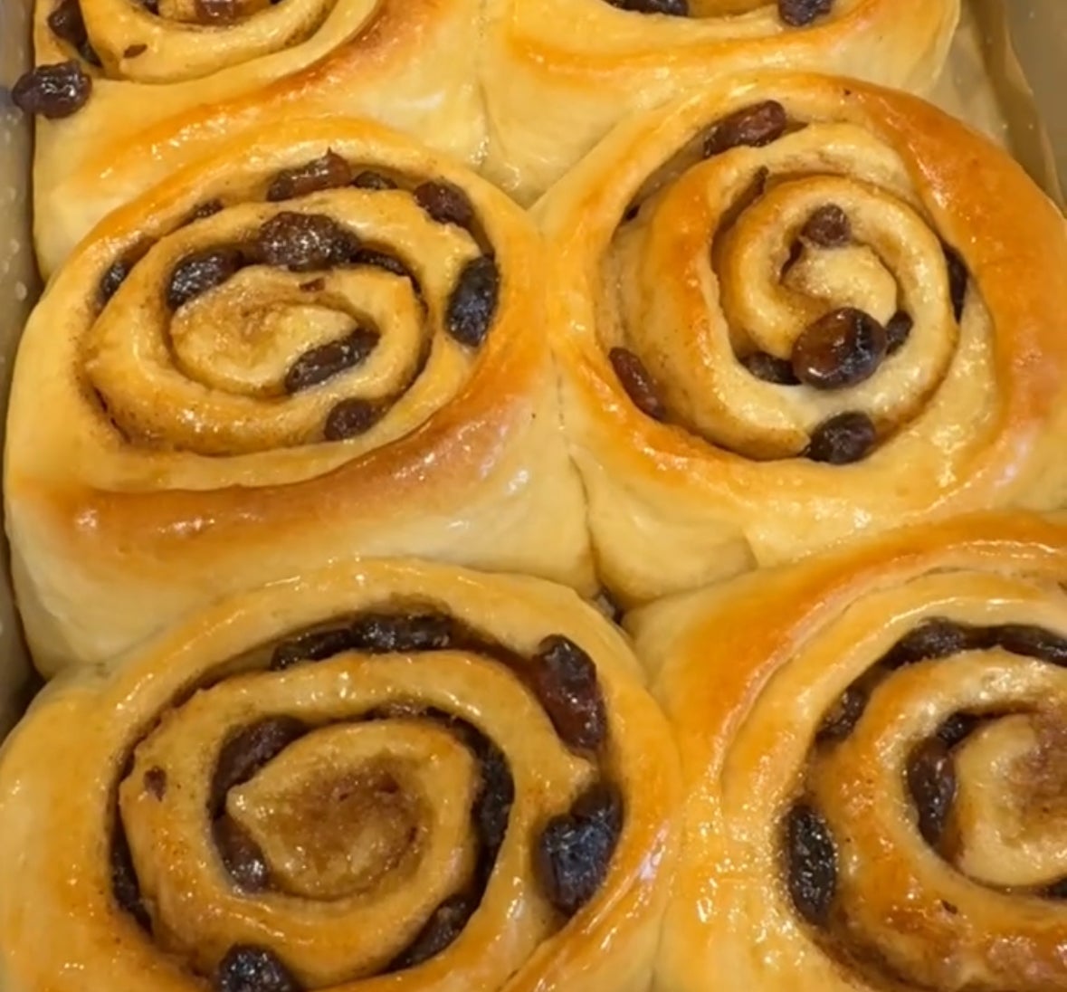 Chelsea Buns | The British Bakehouse